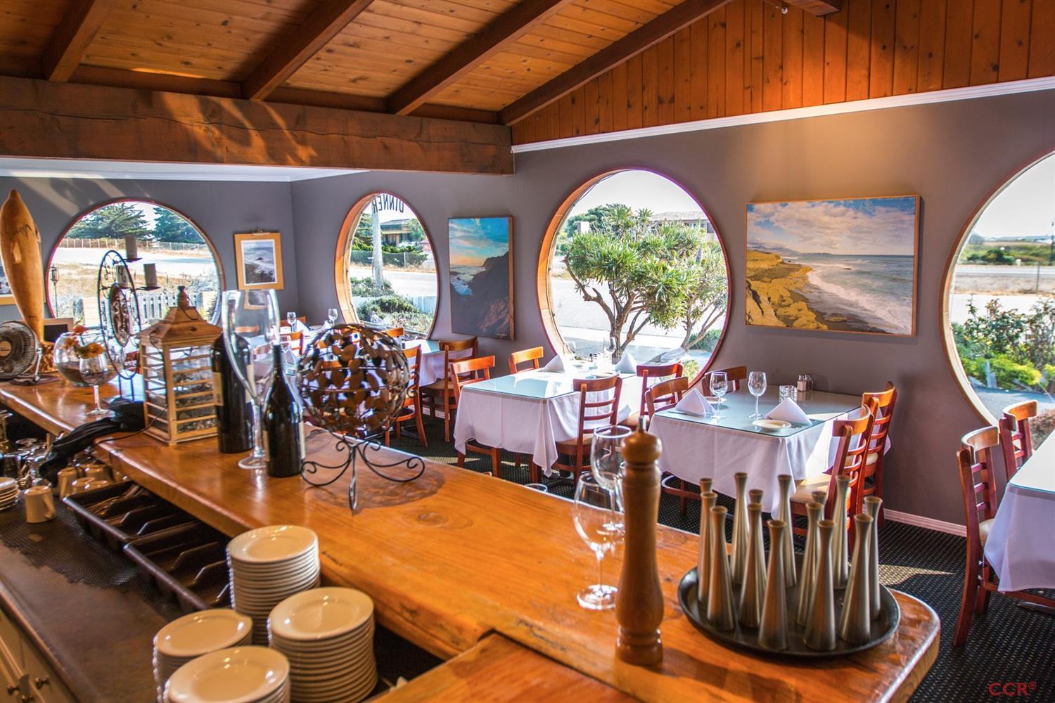 Home | Manta Rey Restaurant